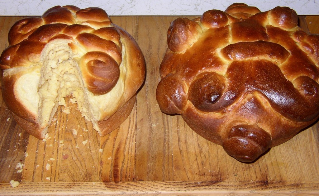 Paska Bread – Vibrant Journey
